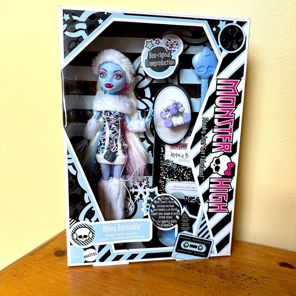 monster high | Toys | 224 Nrfb Monster High Booriginal Creeproduction Doll Abbey Bominable ...